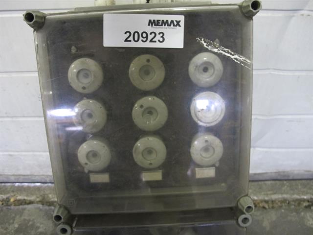 meterkast met hoofdschakelaar - Memax, Online veiling van metaal ...