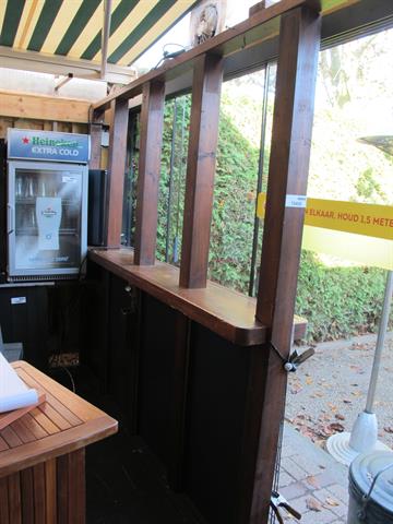 terras afscheiding van hout - Memax, Online veiling van metaal ...